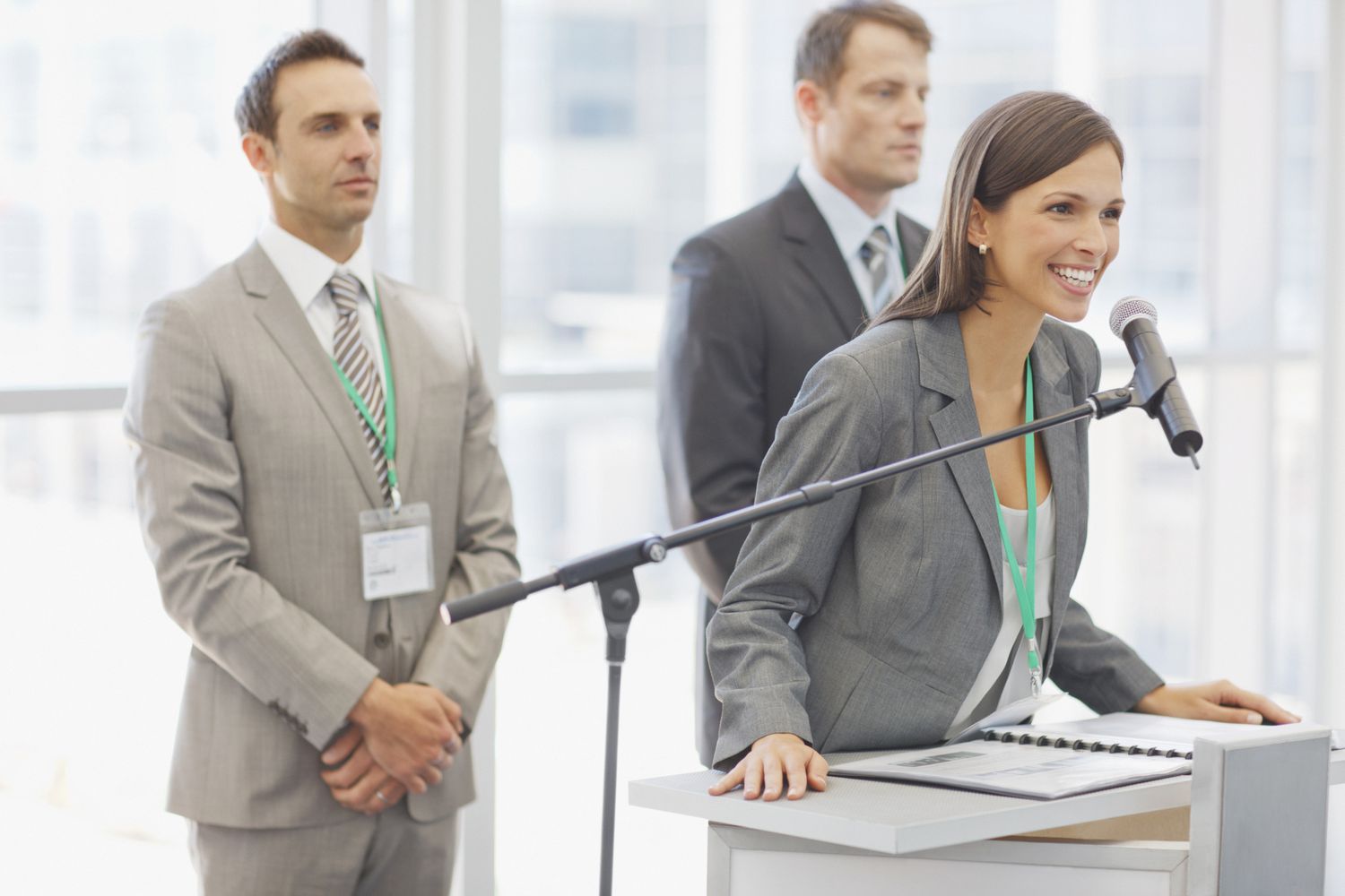 SpeechWire: Empowering Effective Public Speaking - Trending blog Post