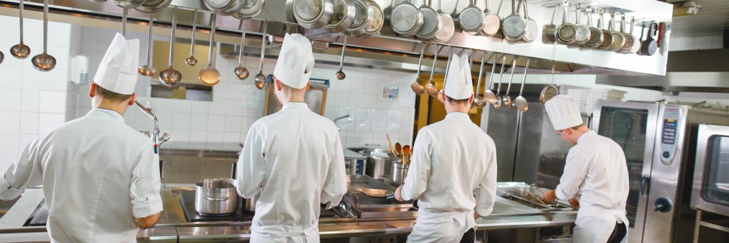 3 Tips for Cleaning Commercial Kitchen Equipment - Trending blog Post